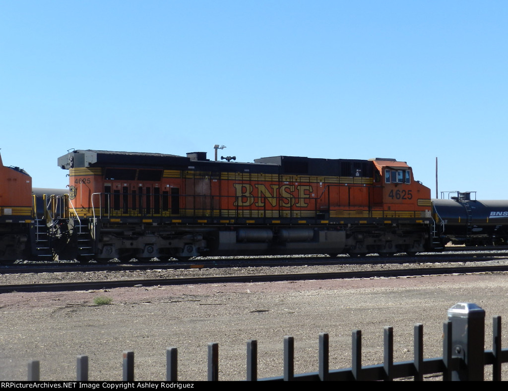 BNSF 4625